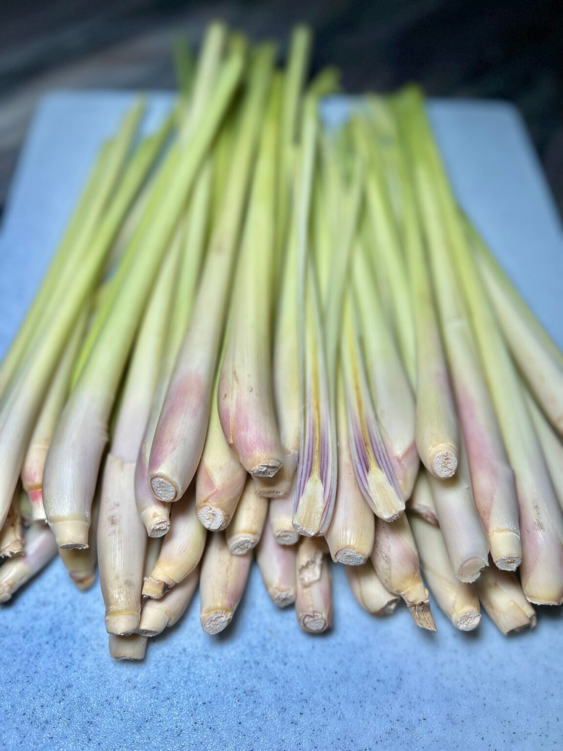 A Zesty Lemongrass Paste Recipe. Growing and Cooking with Lemongrass ...
