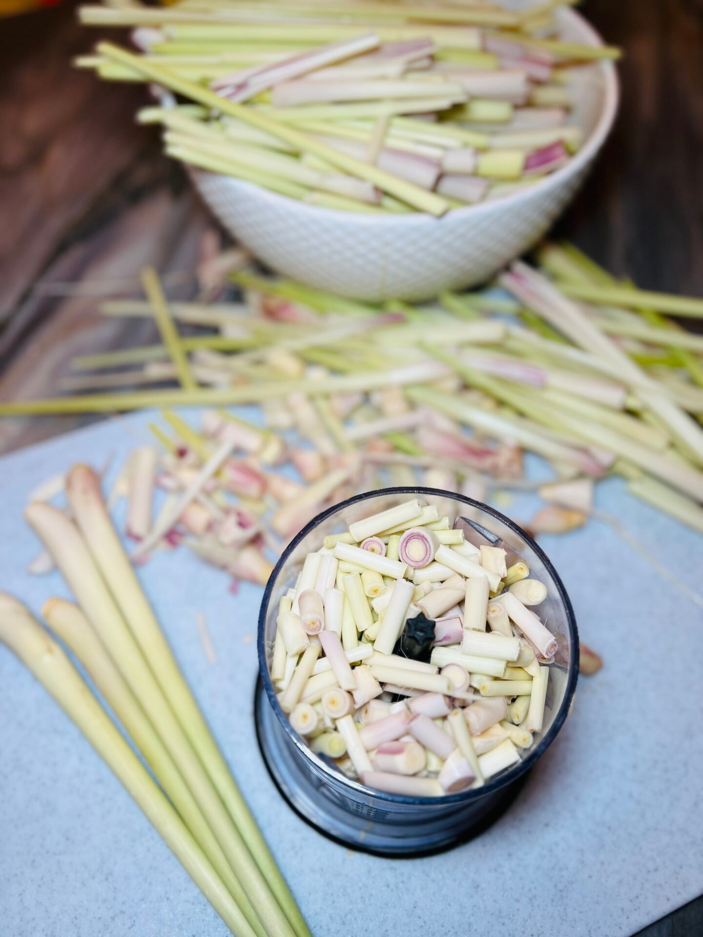 A Zesty Lemongrass Paste Recipe. Growing and Cooking with Lemongrass ...
