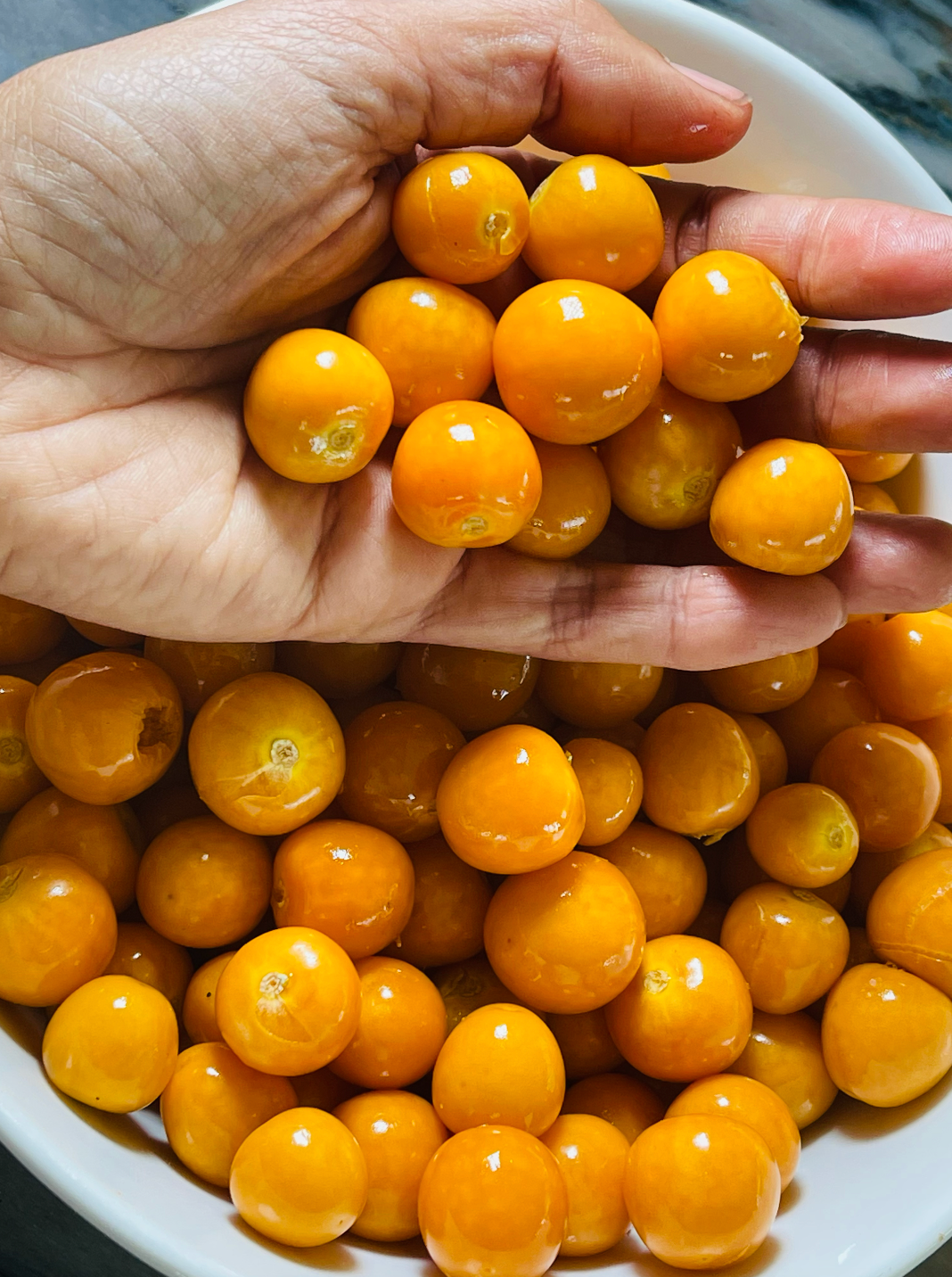 Golden Berry & Goat Cheese Recipe: Quick & Easy Appetizer for Winter